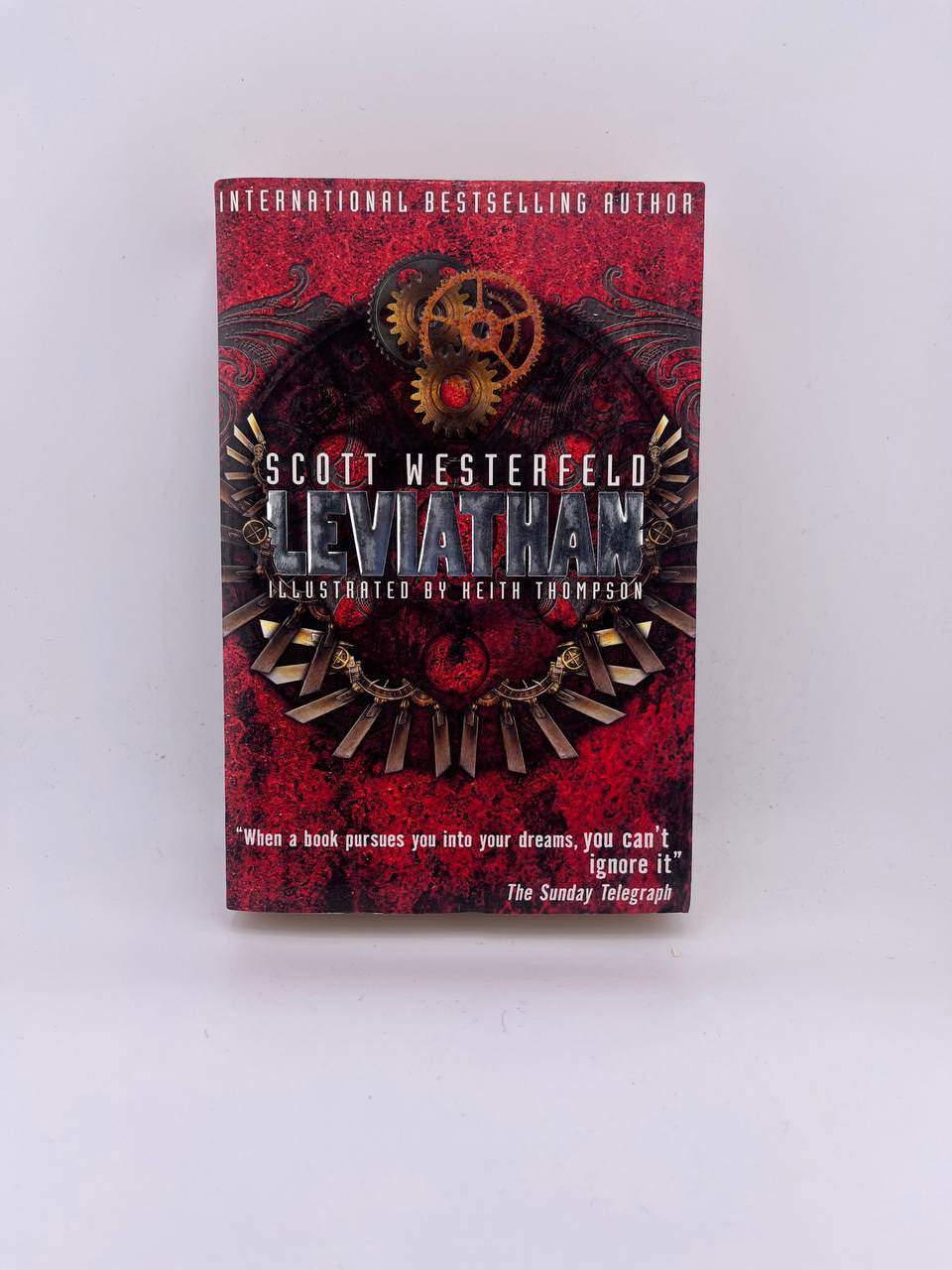 Leviathan / Scott Westerfeld - هیواد
